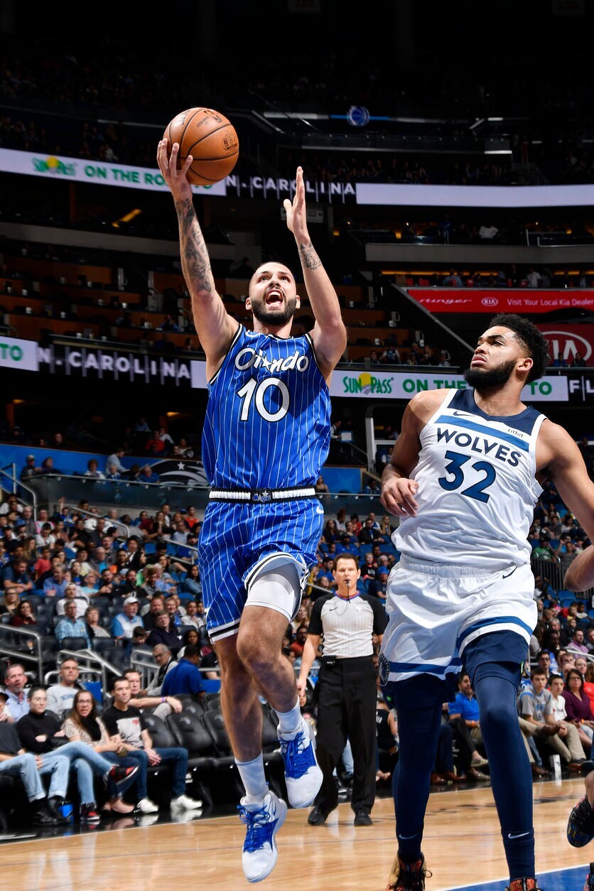 Gallery | Wolves at Magic Photo Gallery | NBA.com