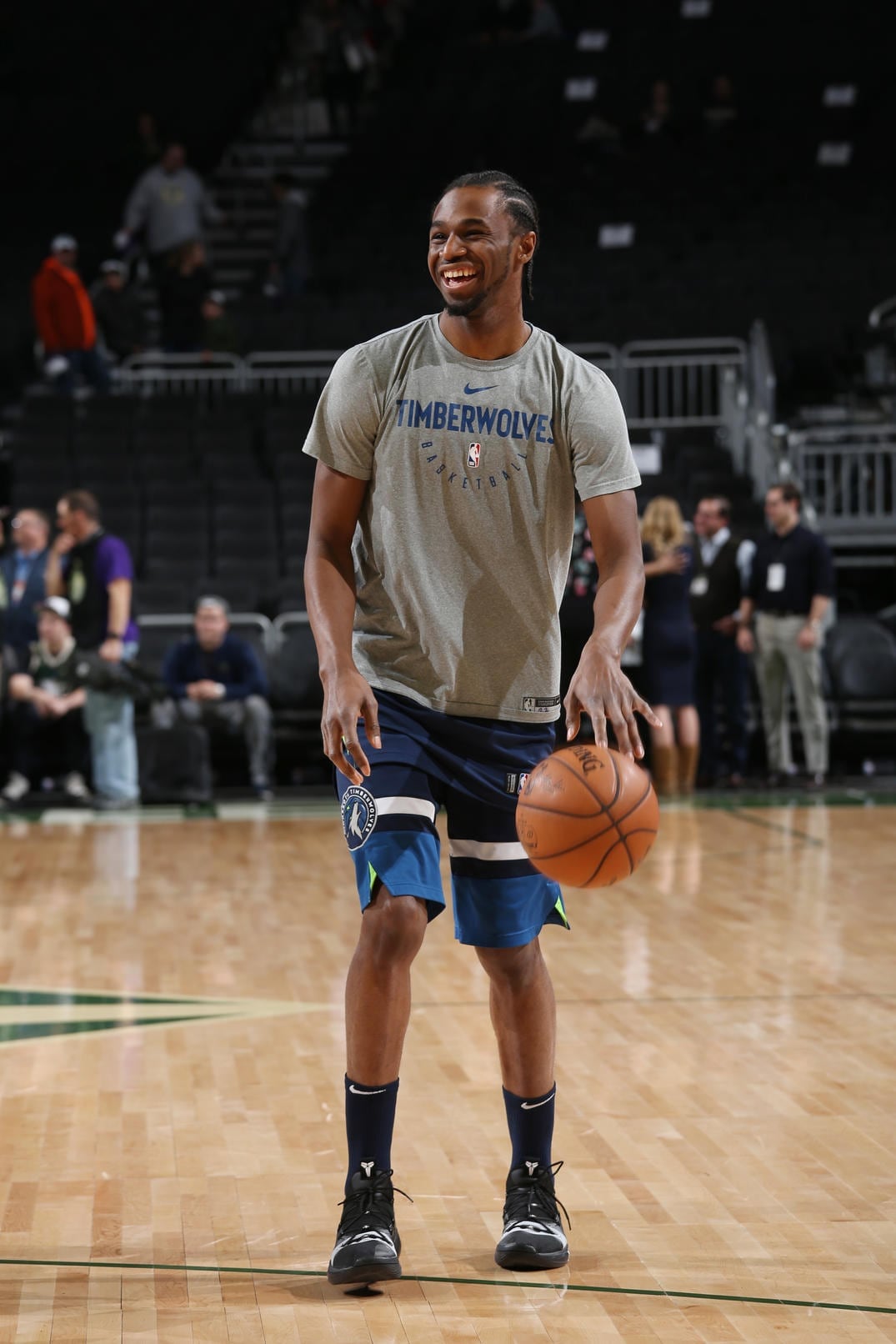 Gallery | Wolves at Bucks Photo Gallery