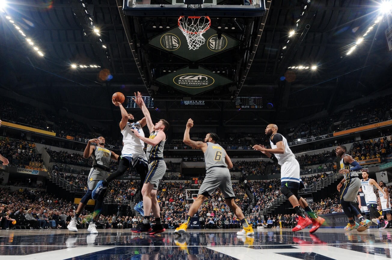 Gallery | Wolves at Pacers Photo Gallery | NBA.com