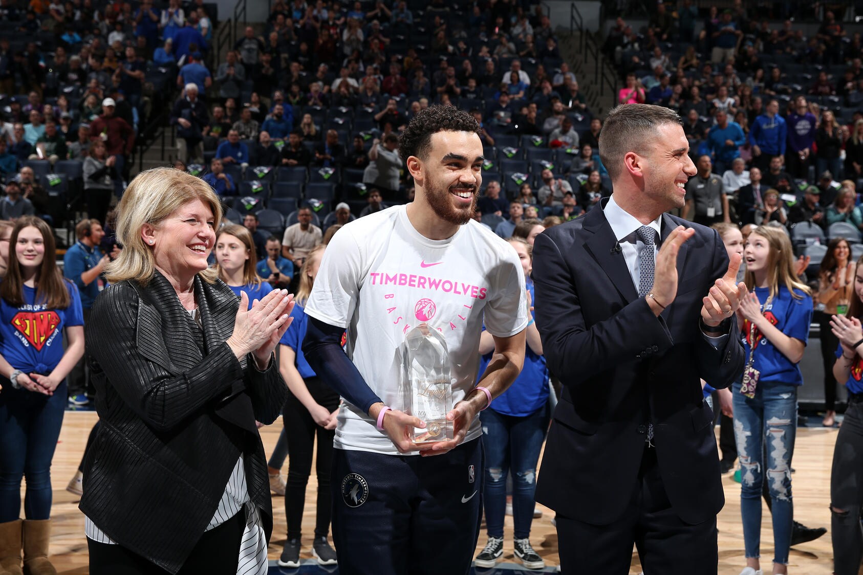 Ryan Saunders 2018-19 Gallery Photo Gallery | NBA.com