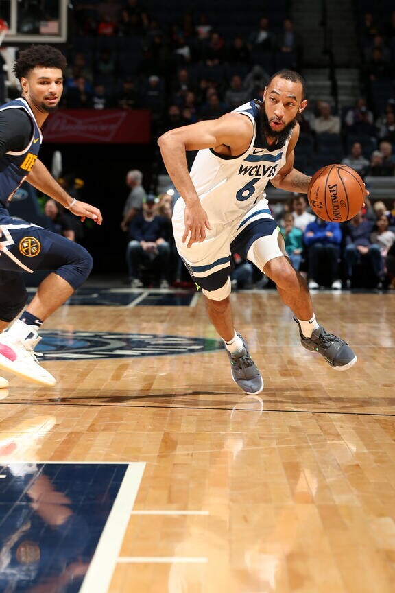 Gallery | Wolves vs. Nuggets Photo Gallery | NBA.com