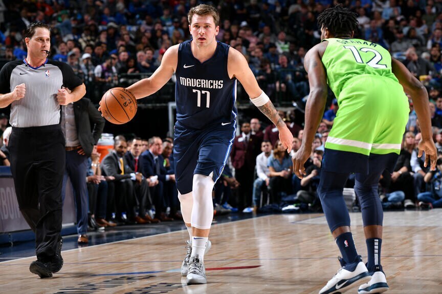 Gallery | Wolves at Mavericks Photo Gallery | NBA.com