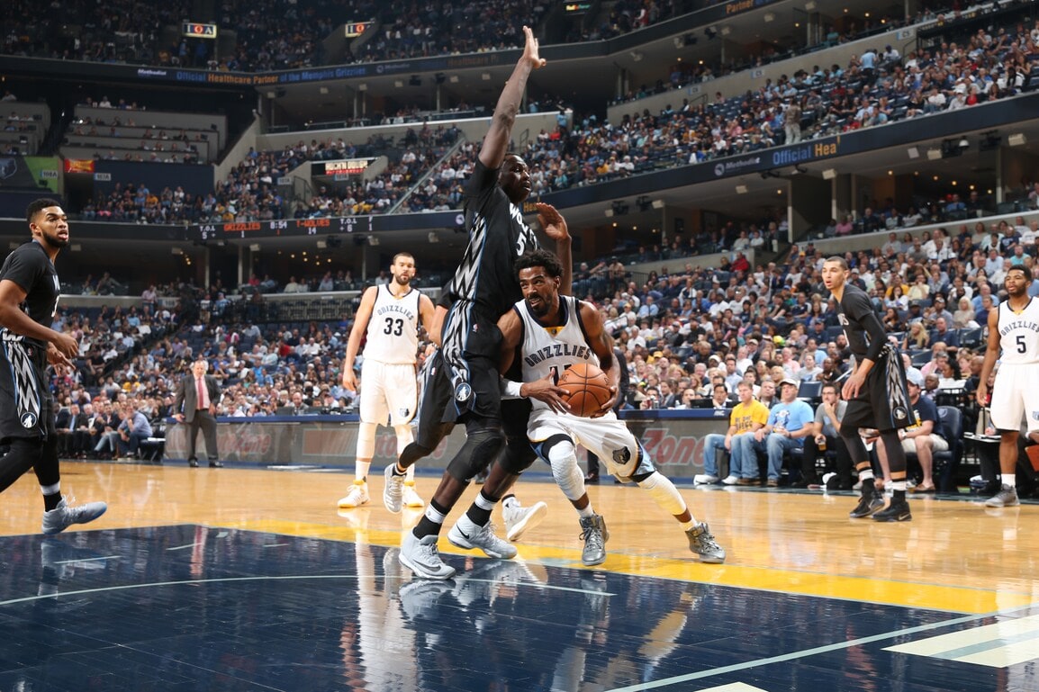 Photo Gallery | Wolves at Grizzlies Photo Gallery | NBA.com
