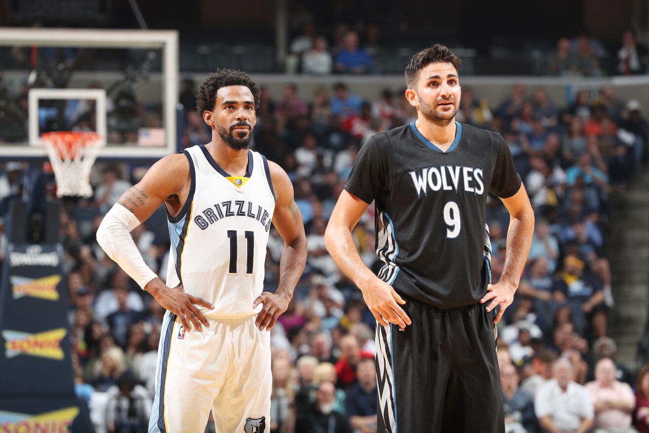 Photo Gallery | Wolves at Grizzlies Photo Gallery | NBA.com