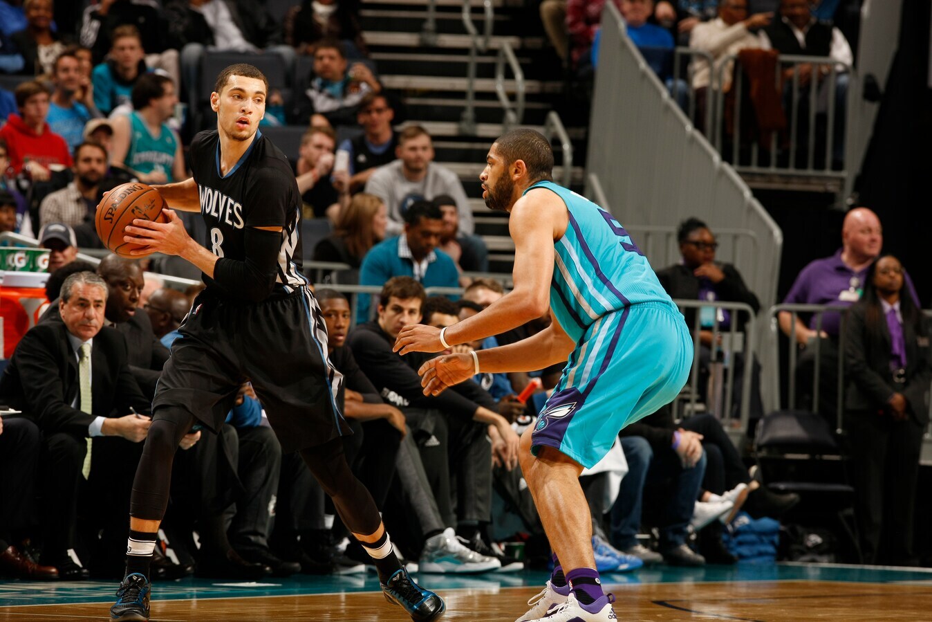 Gallery | Wolves at Hornets Photo Gallery | NBA.com
