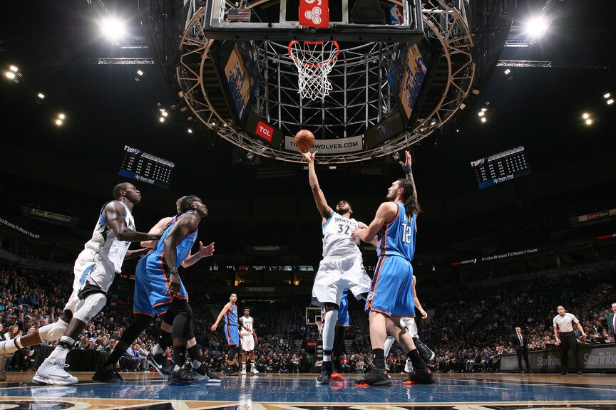 Gallery | Wolves vs. Thunder Photo Gallery | NBA.com