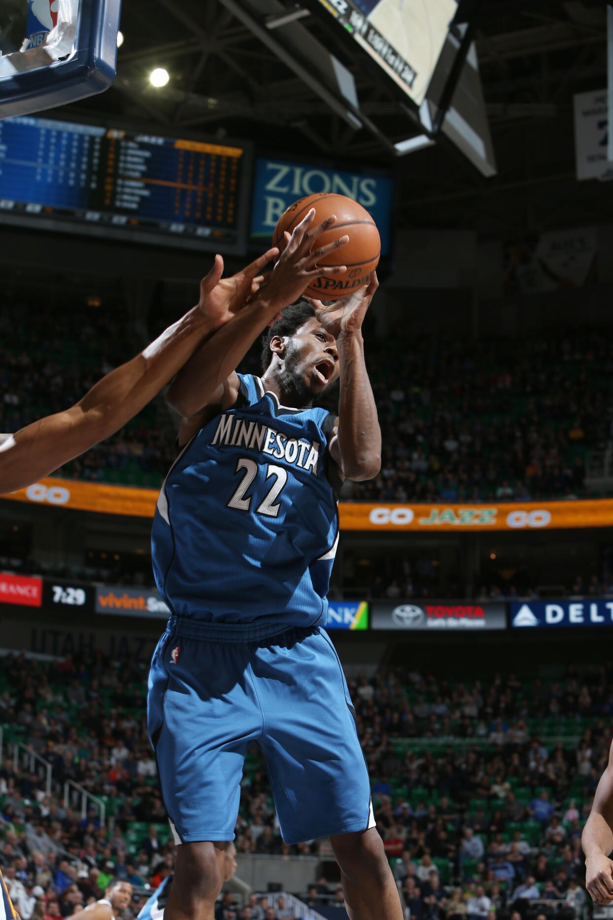 Gallery | Wolves Beat Jazz Photo Gallery | NBA.com