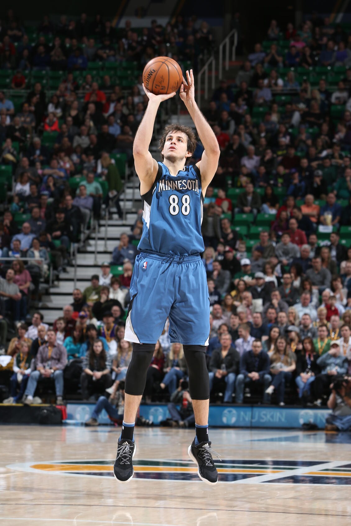 Gallery | Wolves Beat Jazz Photo Gallery | NBA.com