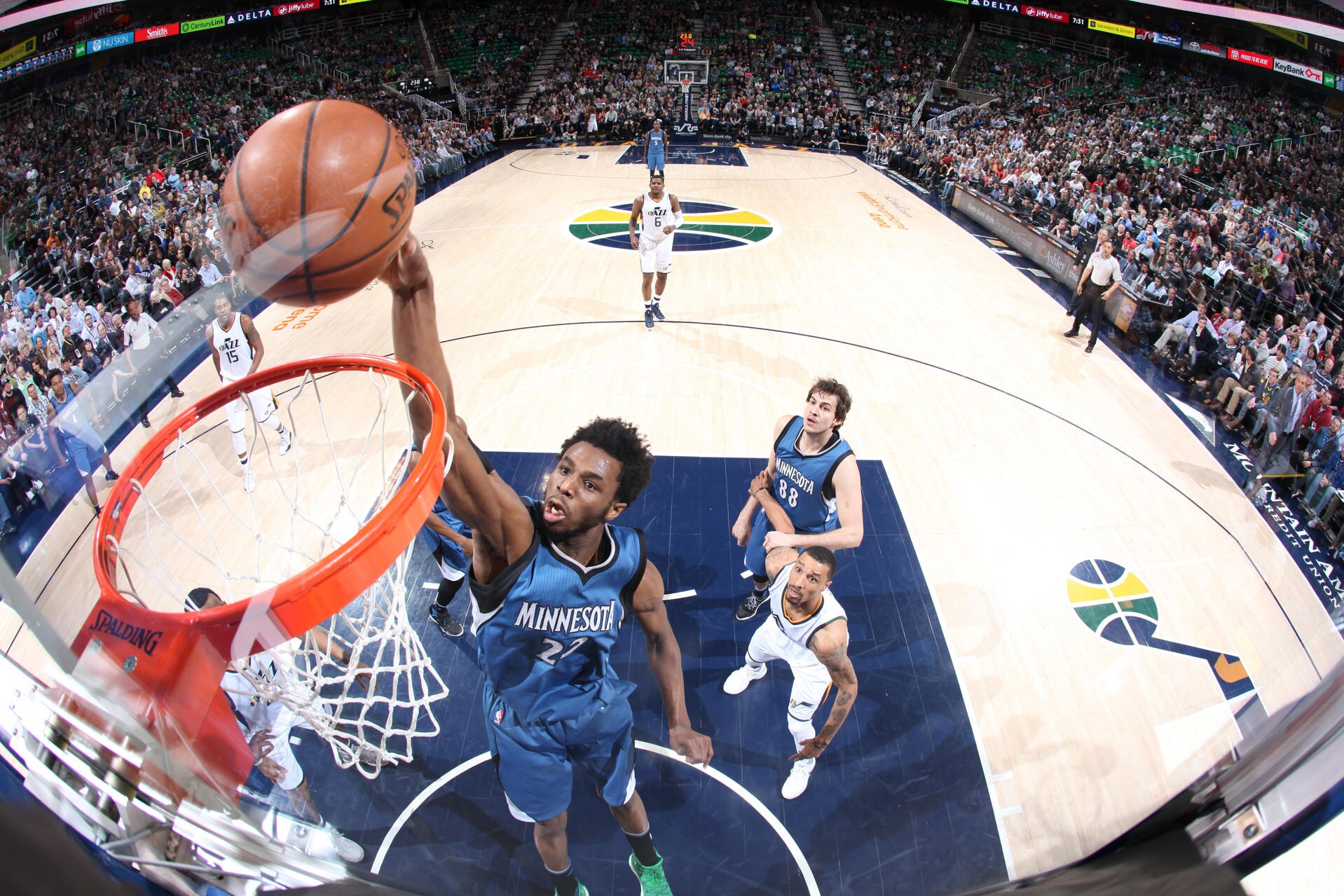 Gallery | Wolves Beat Jazz Photo Gallery | NBA.com