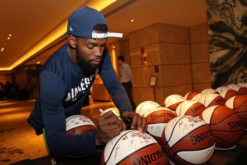 Gallery | Timberwolves Team Ball Signing In China | Minnesota Timberwolves