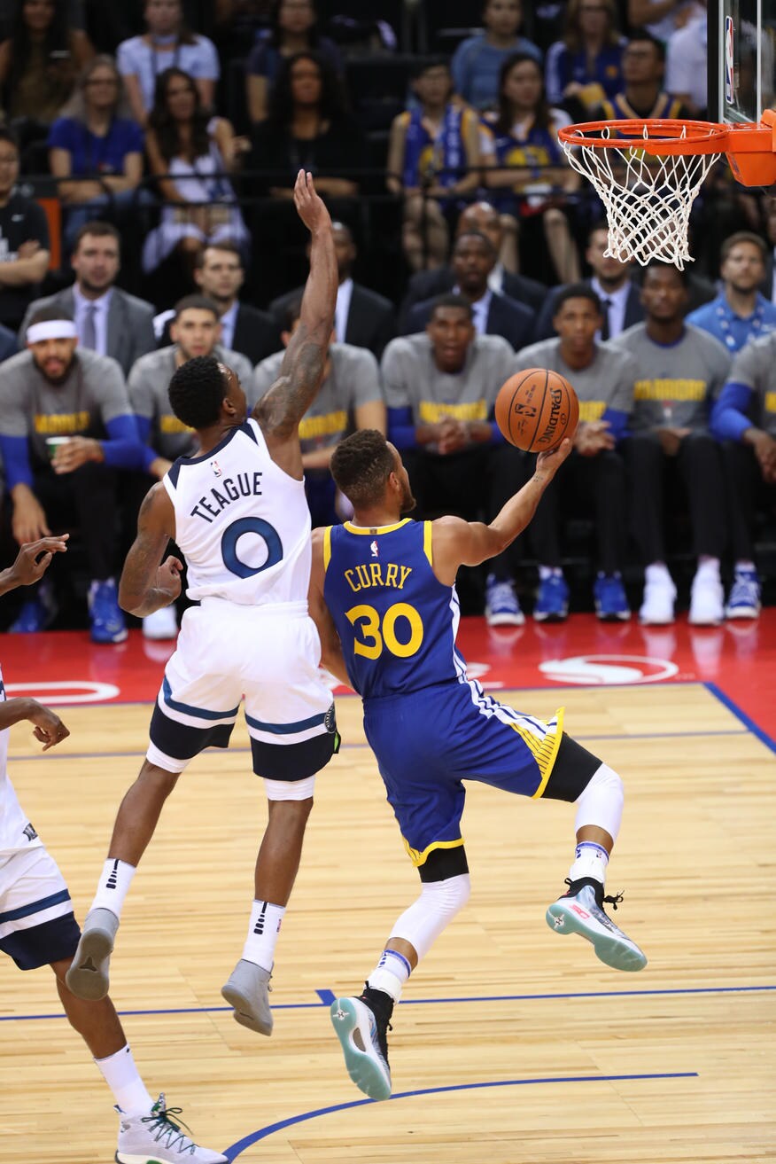 Gallery | Wolves Battle Warriors In Shenzhen | Minnesota Timberwolves