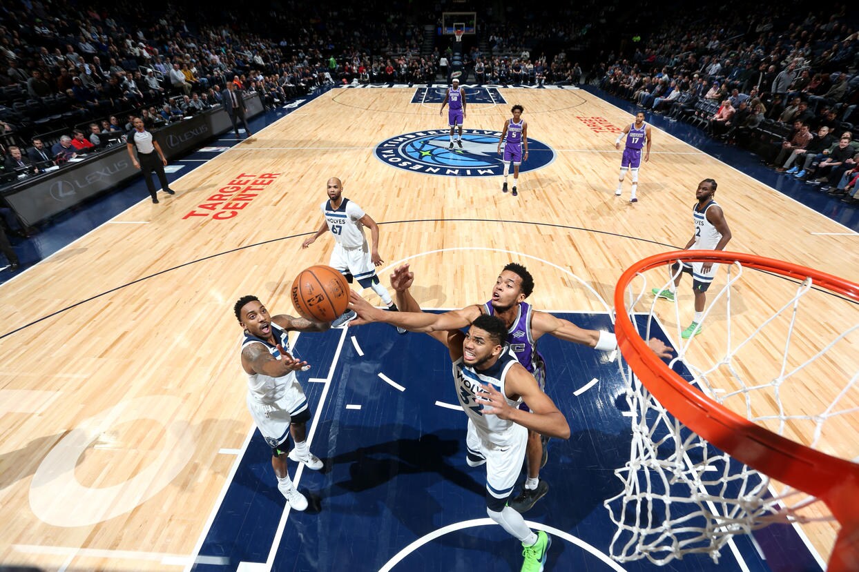 Gallery | Wolves vs. Kings Photo Gallery | NBA.com