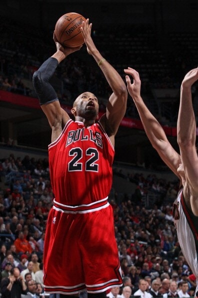 taj gibson putback dunk