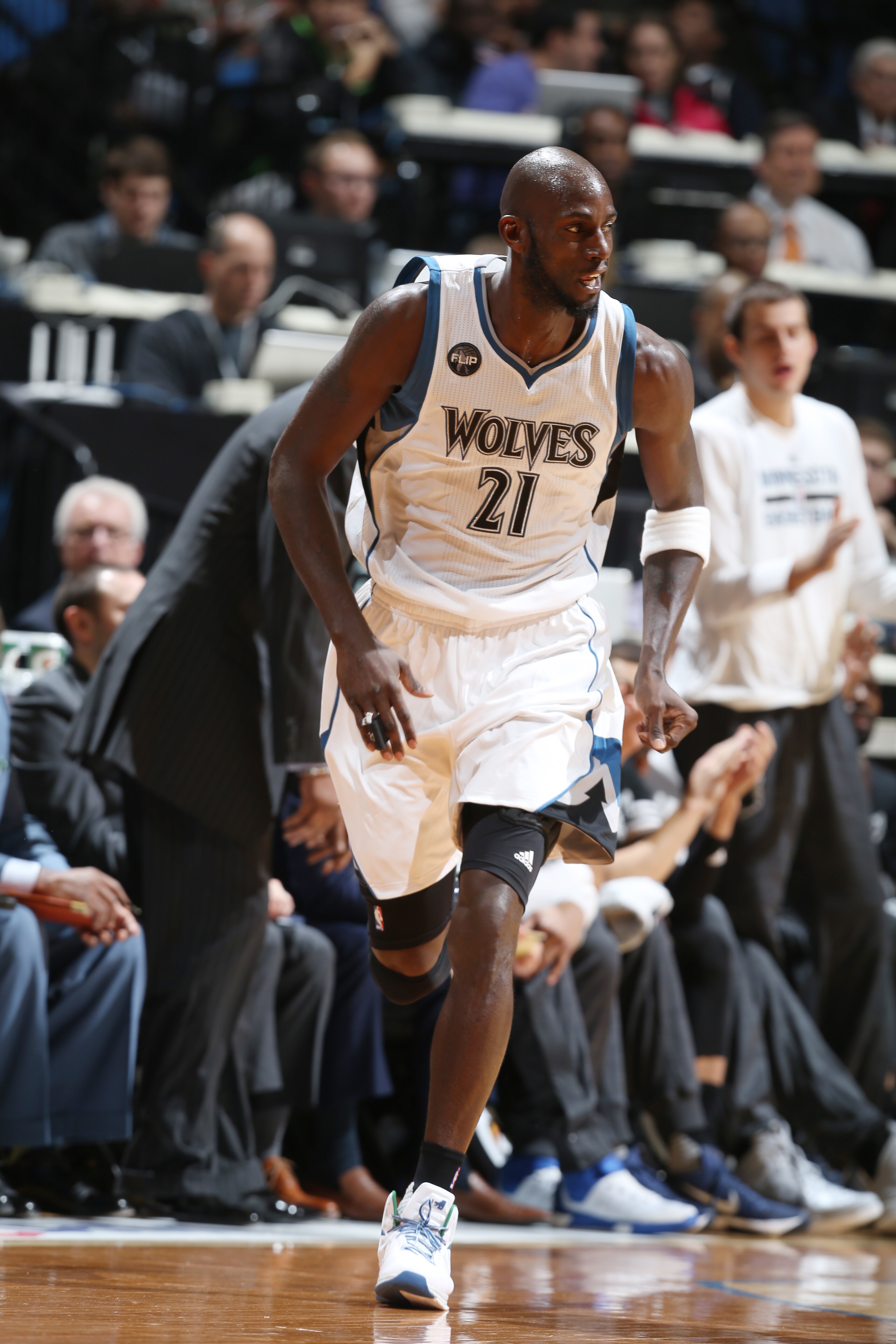 Photo Gallery | Wolves vs. Blazers | Minnesota Timberwolves