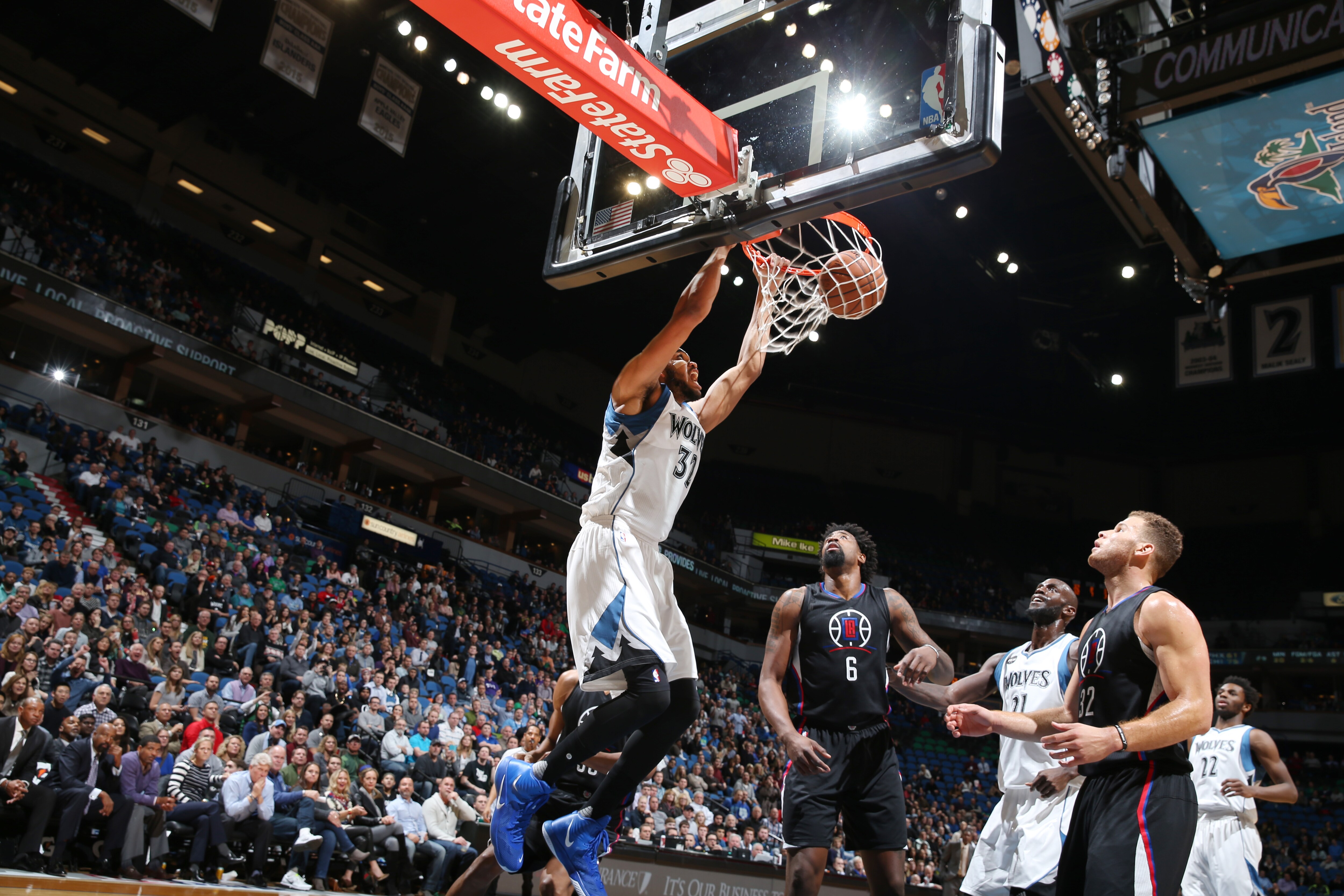Photo Gallery | Wolves vs. Clippers Photo Gallery | NBA.com