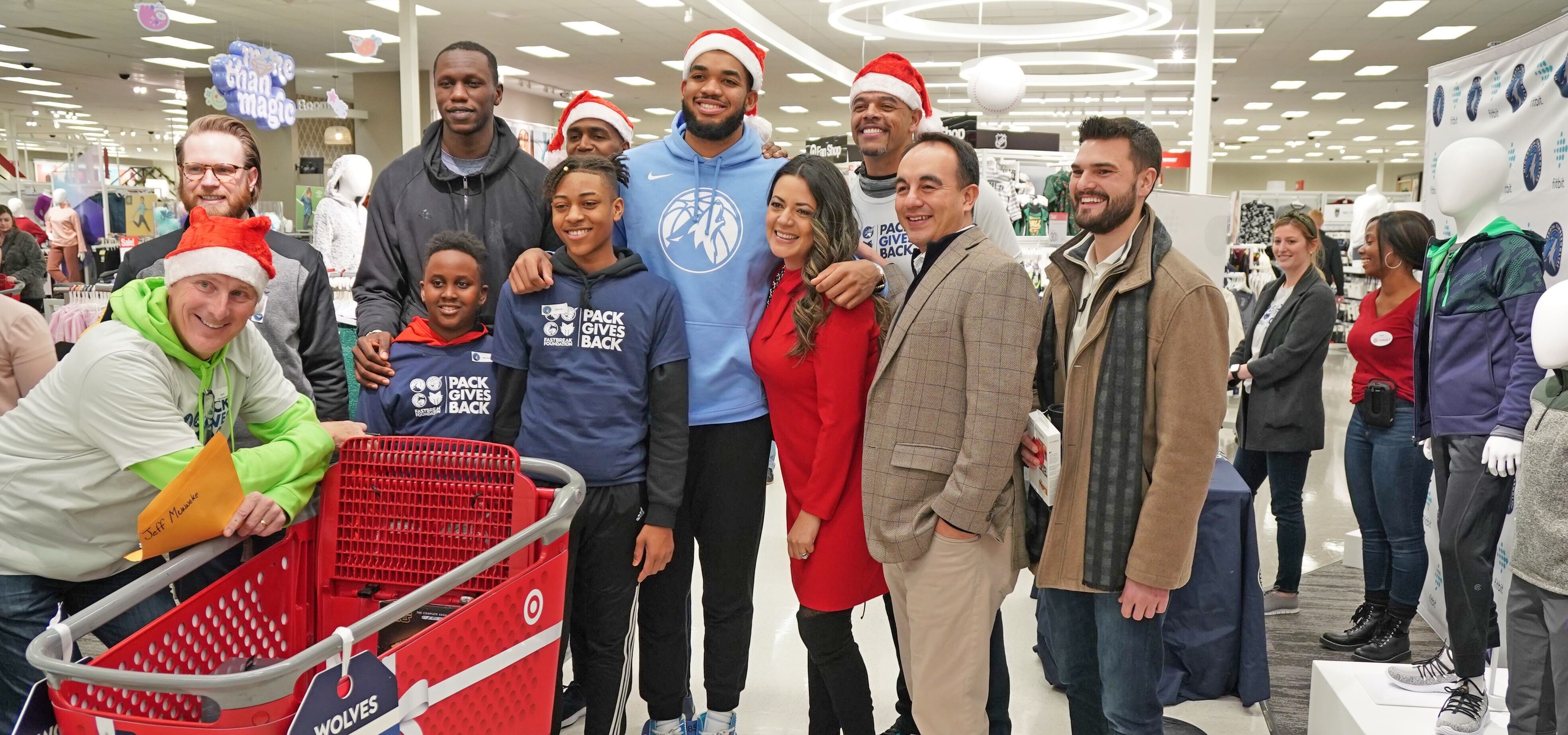 Timberwolves Host Annual Holiday Shopping for Kids | Minnesota Timberwolves