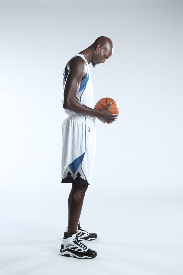 Photo Gallery | KG's First Day Back In Minnesota Photo Gallery | NBA.com