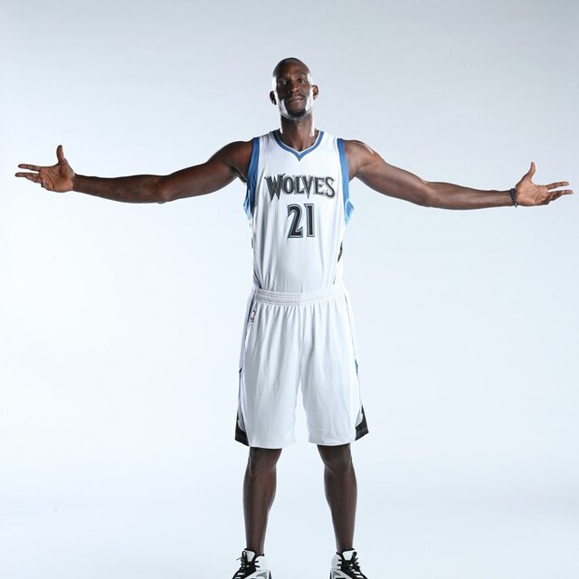 Photo Gallery | KG's First Day Back In Minnesota Photo Gallery | NBA.com