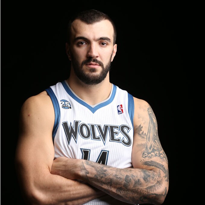 Nikola Pekovic: The Birthday Boy Photo Gallery | NBA.com