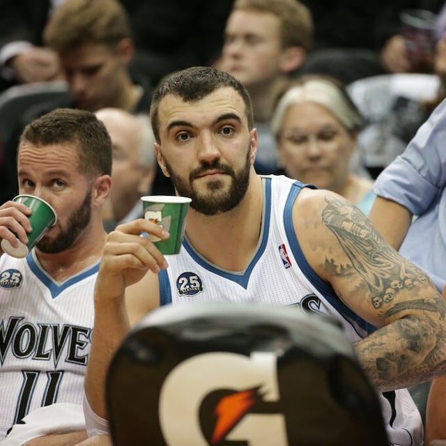 Nikola Pekovic: The Birthday Boy Photo Gallery | NBA.com