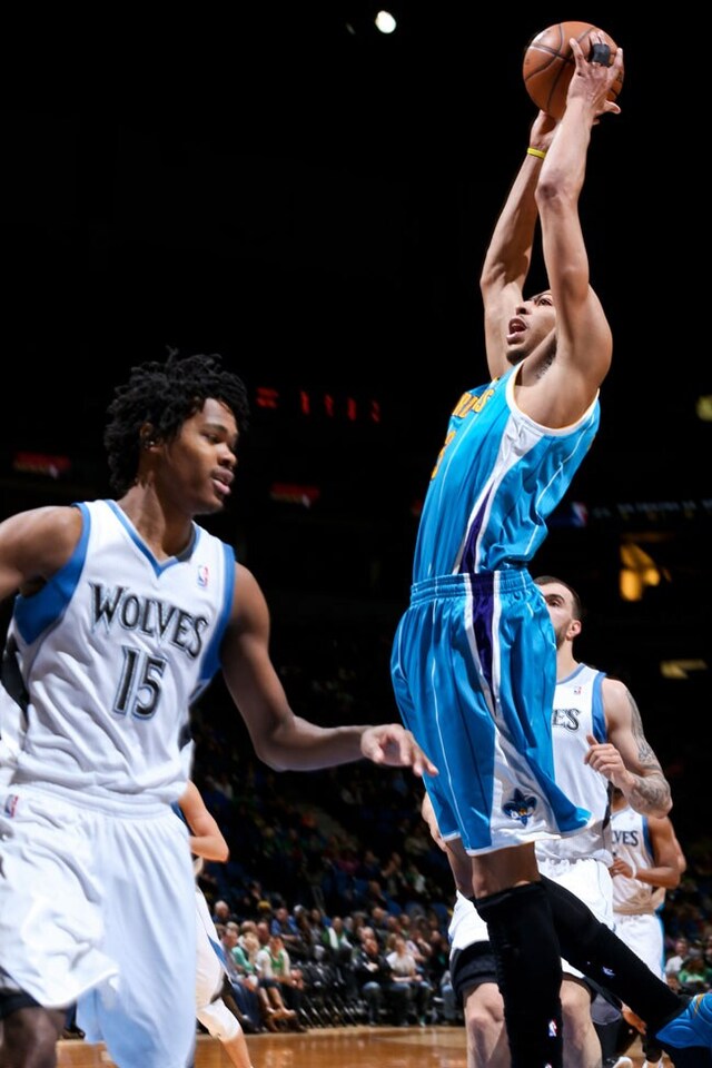 Wolves vs. Hornets Gallery | March 17, 2013 Photo Gallery | NBA.com