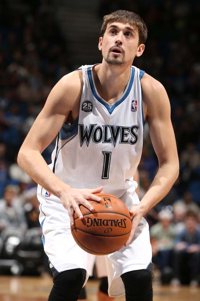 Wolves vs. Mavericks | Nov 8, 2013 Photo Gallery | NBA.com