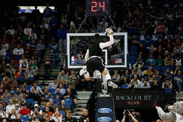 Crunch's Dunk Squad Gallery | 2012-13 Photo Gallery | NBA.com