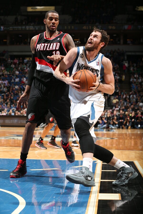 Wolves vs. Trailblazers | Dec 18, 2013 Photo Gallery | NBA.com