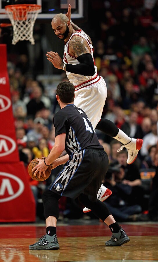 Wolves vs. Bulls | Jan 27, 2014 Photo Gallery | NBA.com