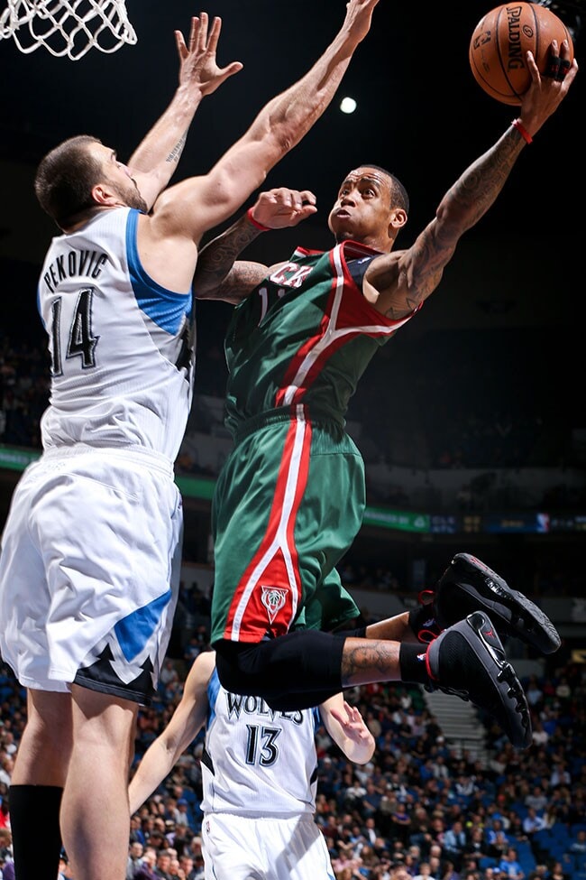 Wolves vs. Bucks Gallery | Nov. 30, 2012 Photo Gallery | NBA.com