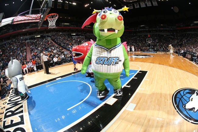 Crunch's Birthday Bash 2013 Photo Gallery | NBA.com