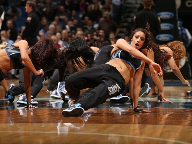 Dancers November 2013 | Minnesota Timberwolves