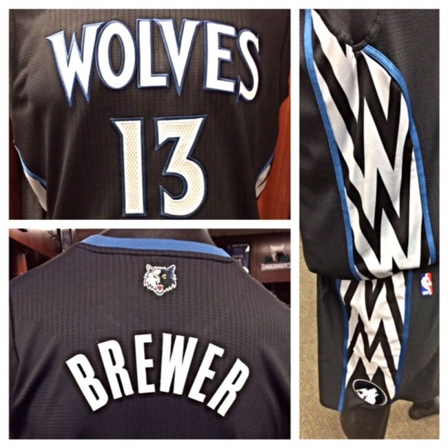 Gallery: Wolves Alternate Jersey '13-14 Photo Gallery | NBA.com