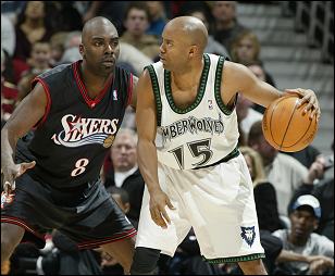 2003-04 Darrick Martin Photo Gallery Photo Gallery | NBA.com