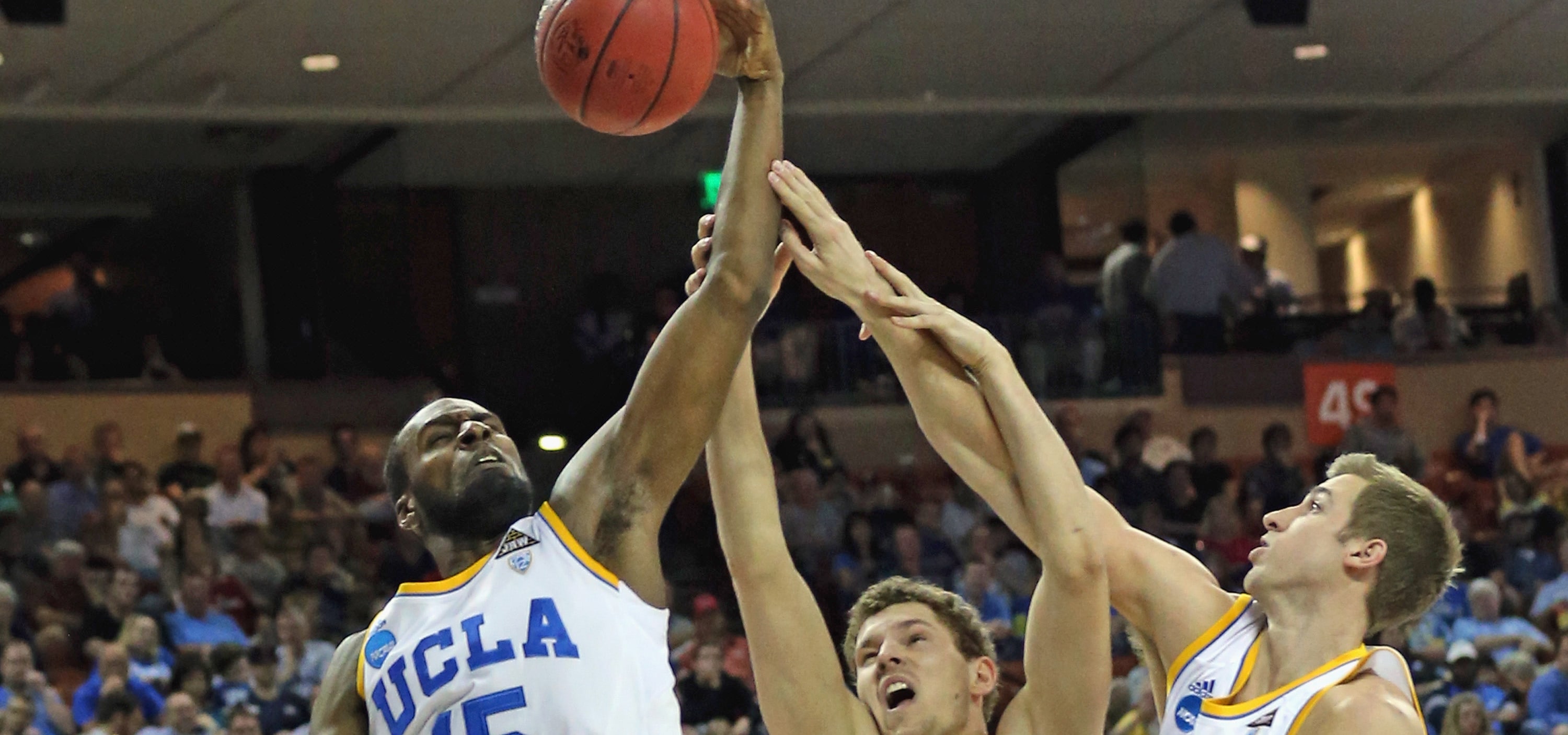 March Memories | Muhammad Scores 20 vs. Gophers In First Round ...