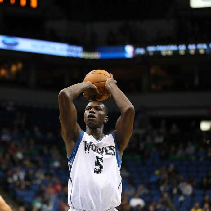 Photo Gallery: Wolves vs. Pacers Preseason Photo Gallery | NBA.com