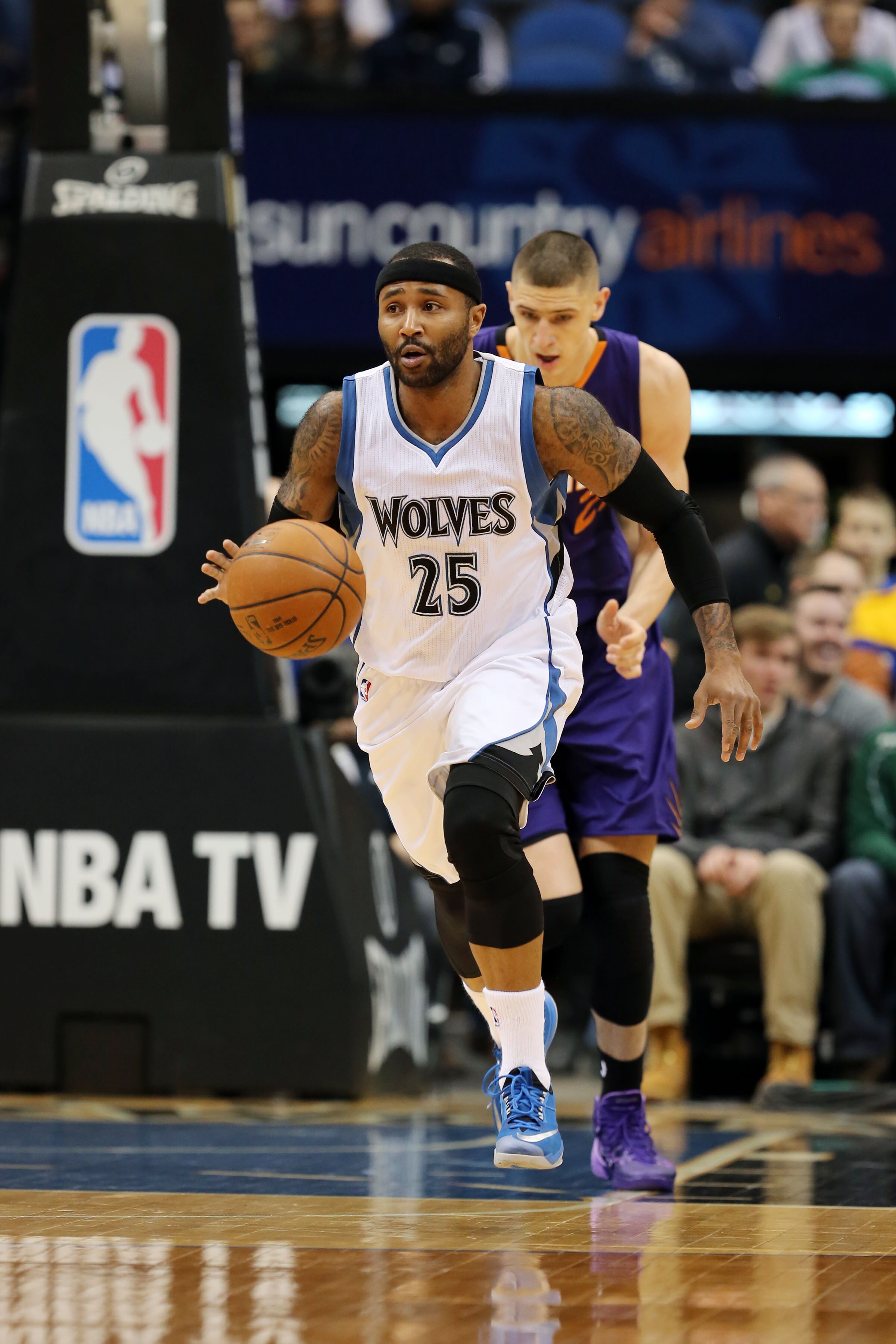 Photo Gallery: Wolves vs. Suns Photo Gallery | NBA.com