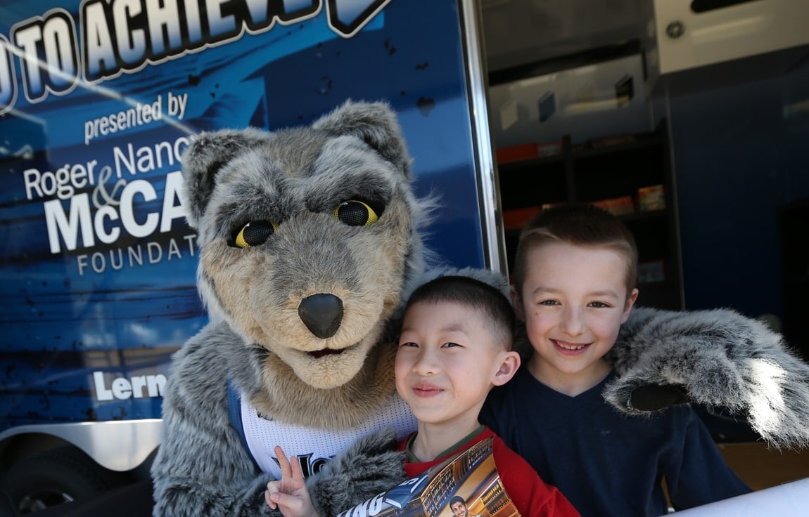 Timberwolves and Lynx Book Mobile | Minnesota Timberwolves