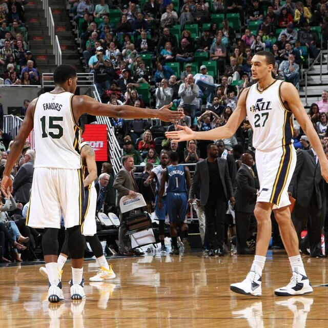 Photo Gallery | Wolves Beat Jazz In OT Photo Gallery | NBA.com