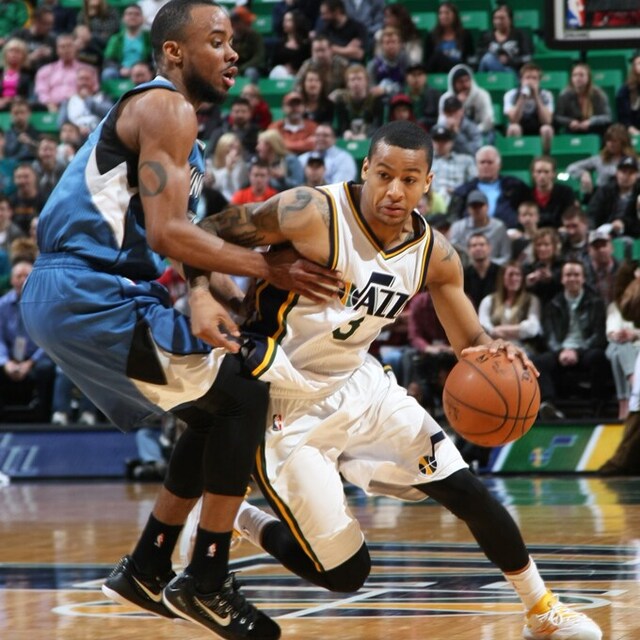 Photo Gallery | Wolves Beat Jazz In OT Photo Gallery | NBA.com