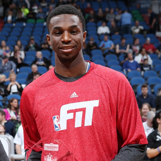 Photo Gallery | Wolves vs. Mavericks Photo Gallery | NBA.com