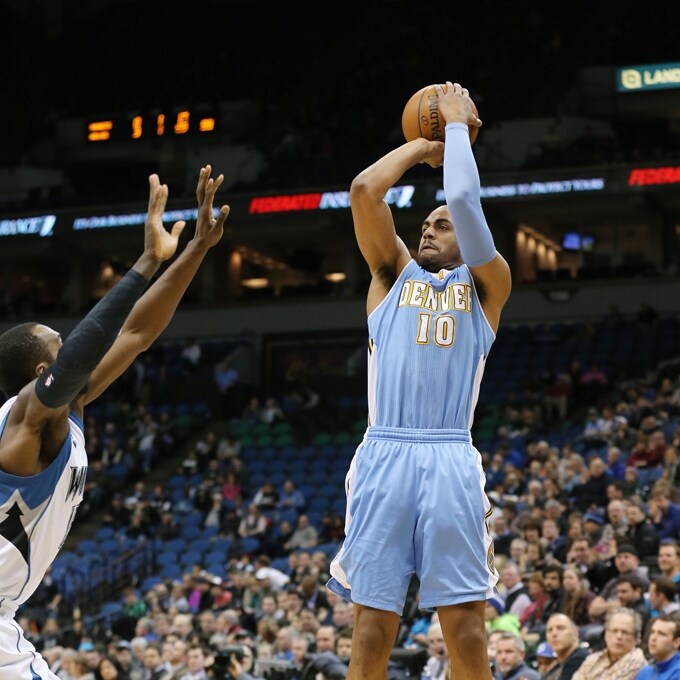 Photo Gallery: Wolves vs. Nuggets Photo Gallery | NBA.com