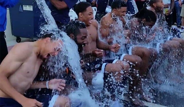 Warriors Take On Ice Bucket Challenge | Golden State Warriors