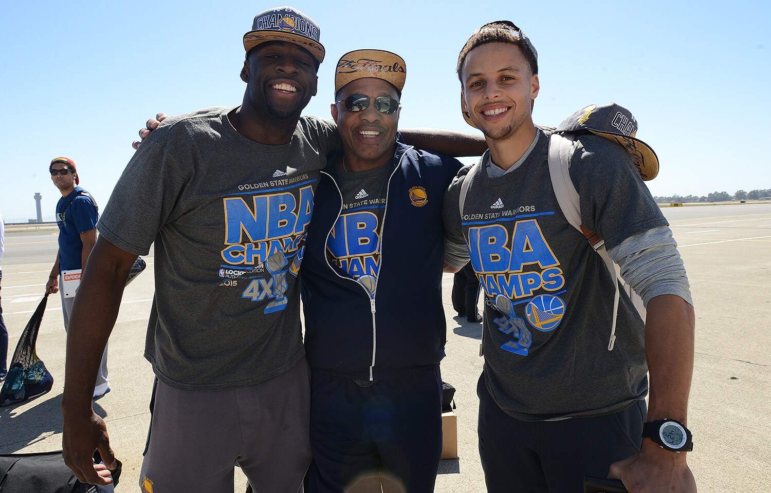 Bringing the Trophy Home | Golden State Warriors