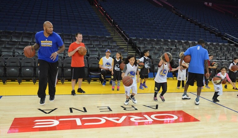 Warriors Forward Marreese Speights Joins Oracle Employees To Host ...