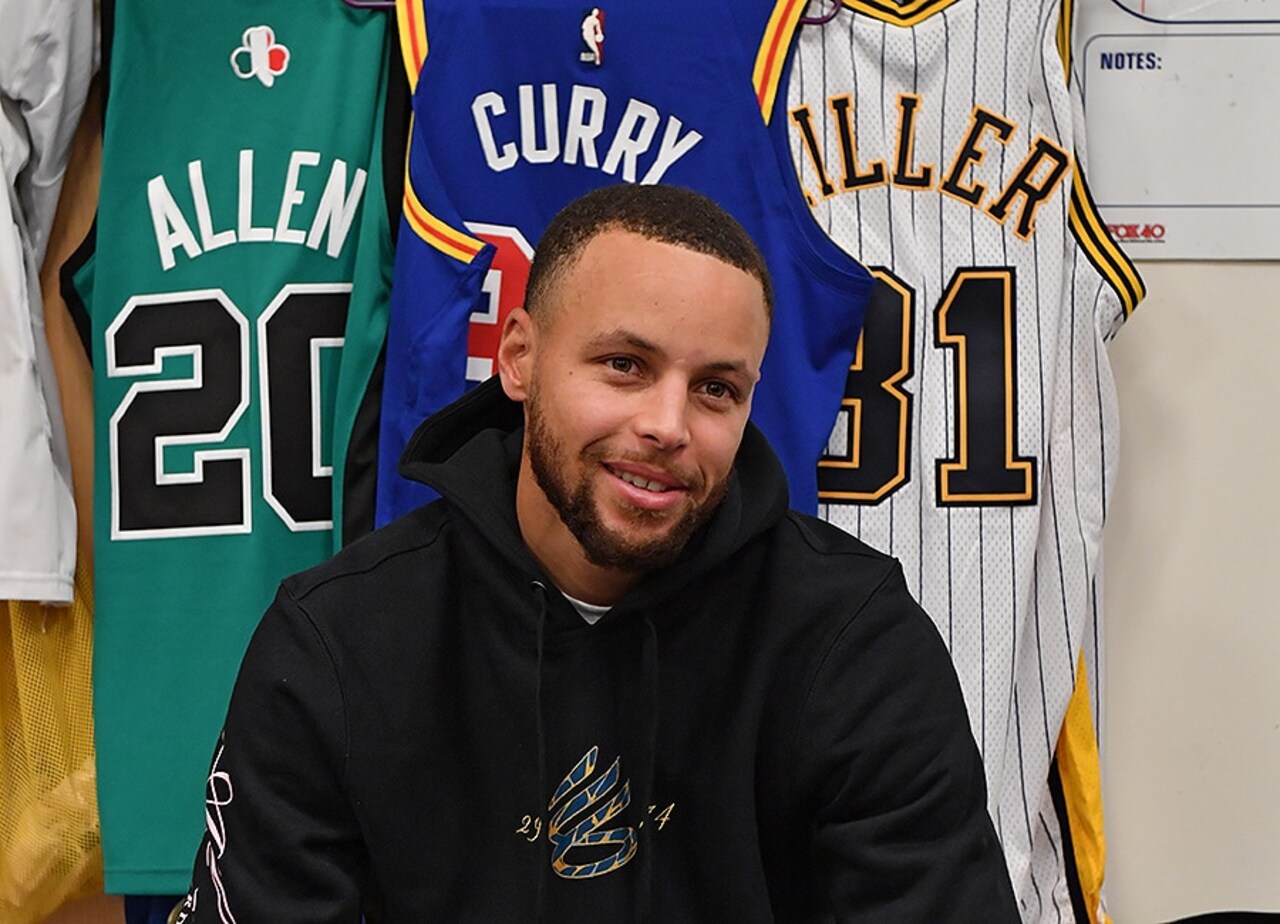 Photos: Stephen Curry Breaks NBA's All-Time 3-Point Record | Golden State Warriors