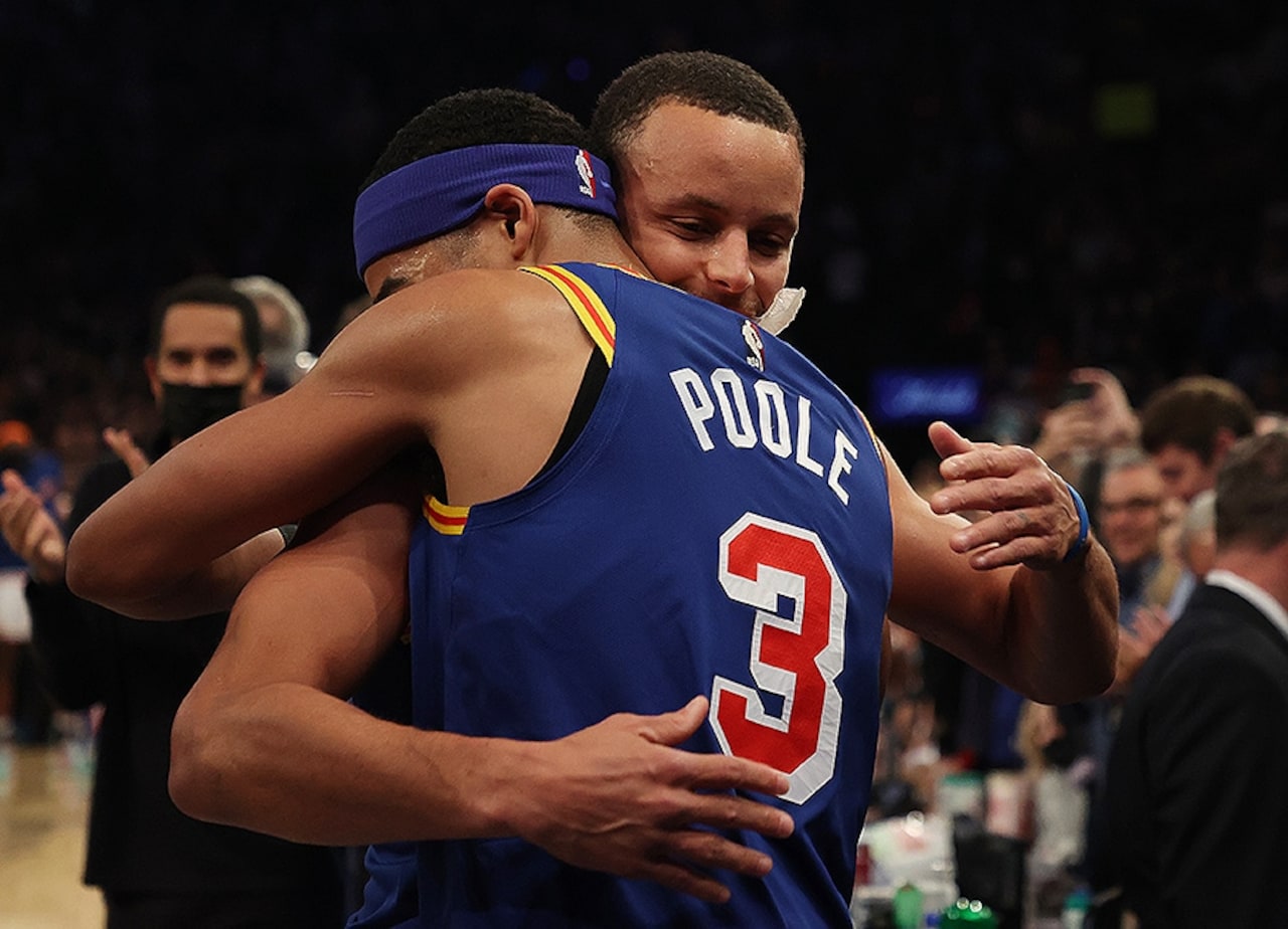 Photos: Stephen Curry Breaks NBA's All-Time 3-Point Record | Golden State Warriors