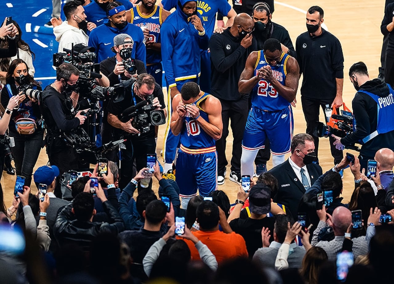 Photos: Stephen Curry Breaks NBA's All-Time 3-Point Record | Golden State Warriors