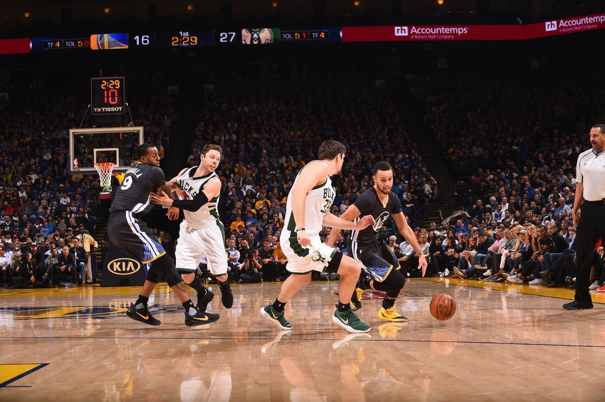 Photos: Warriors vs. Bucks - 3/18/17 Photo Gallery | NBA.com