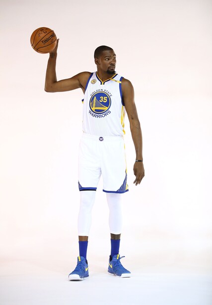 2016 Media Day Portraits | Golden State Warriors